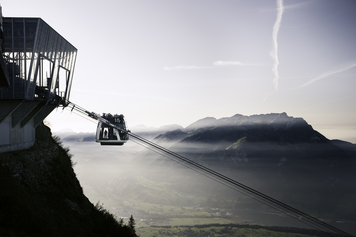 Infocorner | Stanserhorn Bahn gewinnt PR Bild Award ...